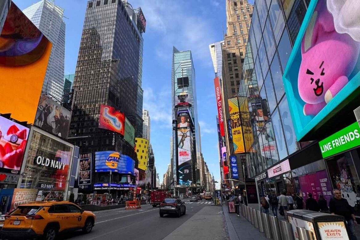 Times Square em Nova York: O que fazer, onde comer e ficar em 2026 ...
