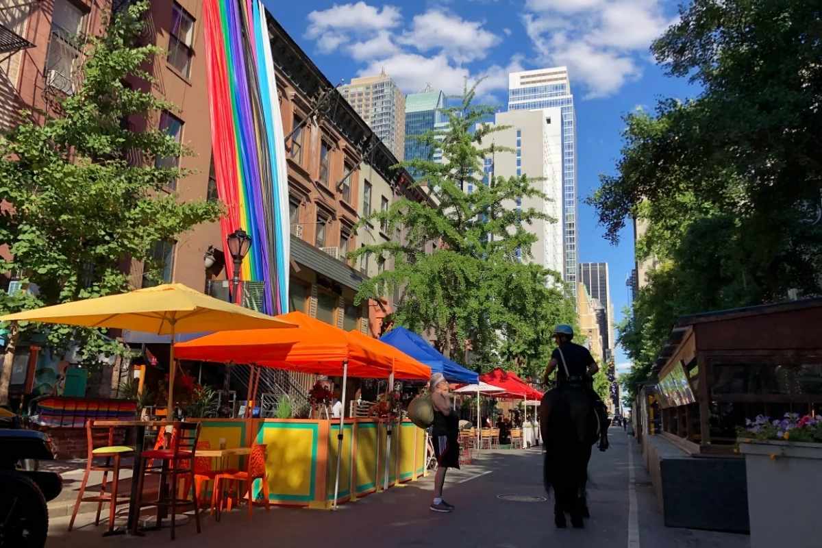 Hell's Kitchen em Nova York: Onde Comer, o que Fazer e Como Aproveitar